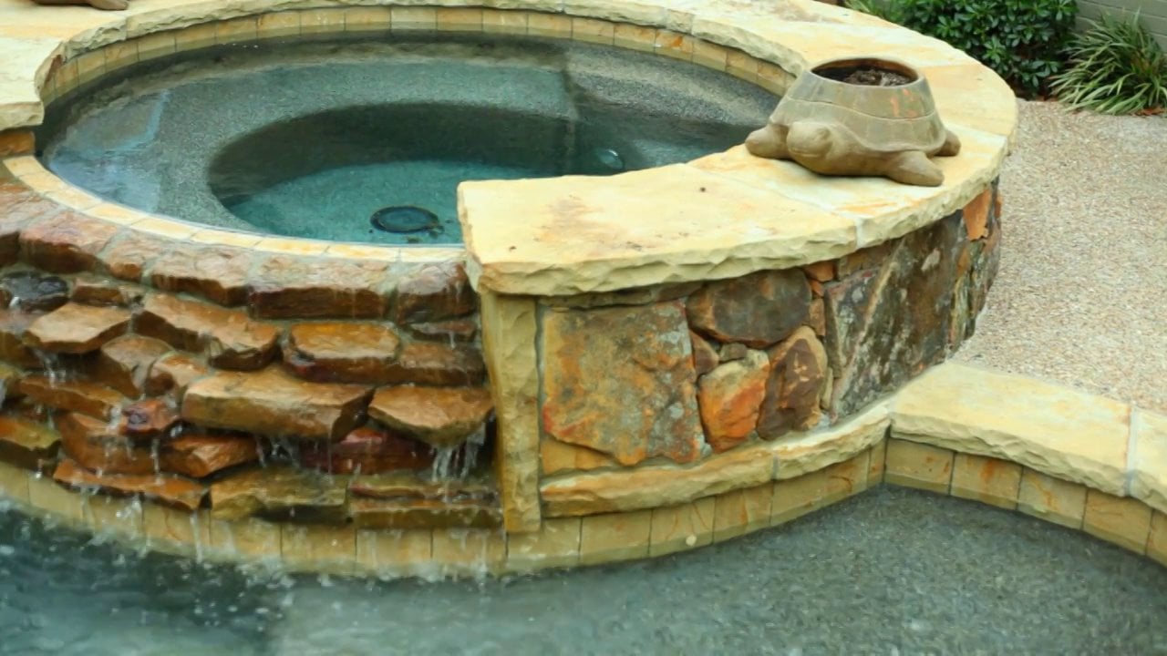 Customer testimonial - swimming pools on Vimeo
