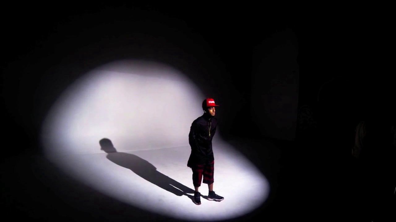 Jim Jones ft. DJ SpinKing & Jeremih - Nasty Girl (Behind the Scenes) on ...