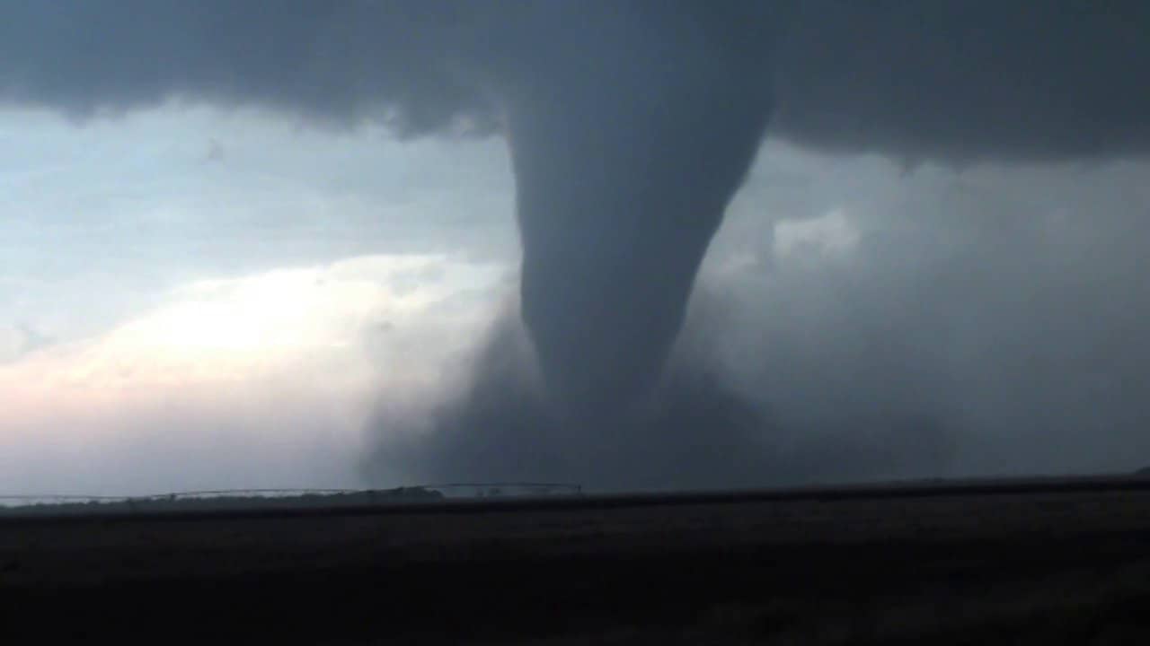 The Rozel, Kansas Tornado by Stephen Locke on Vimeo