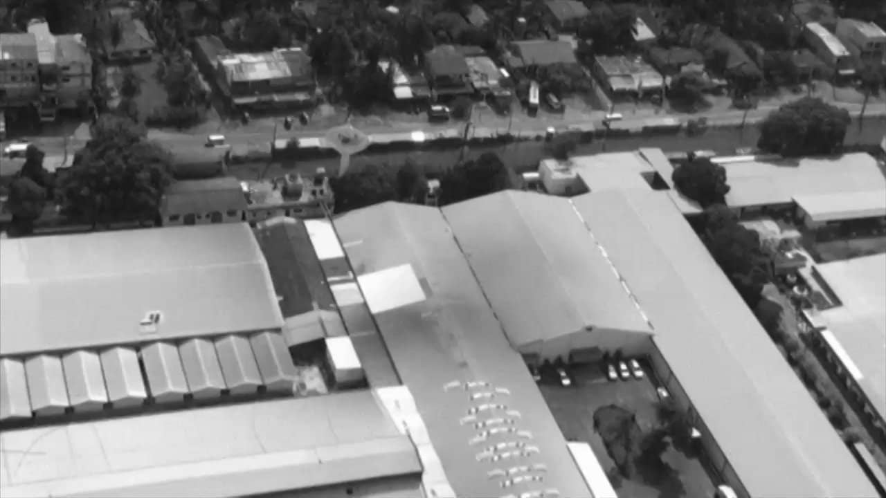 Katunayake Free Trade Zone (b&w, no sound, 15 min) on Vimeo