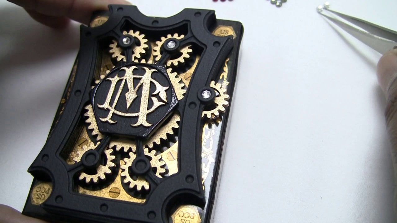 3D Playing Card Tuck Box Crystal setting..... on Vimeo