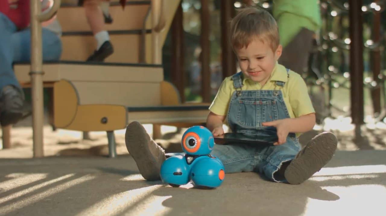 Play-i - Delightful Robots for Children to Program on Vimeo