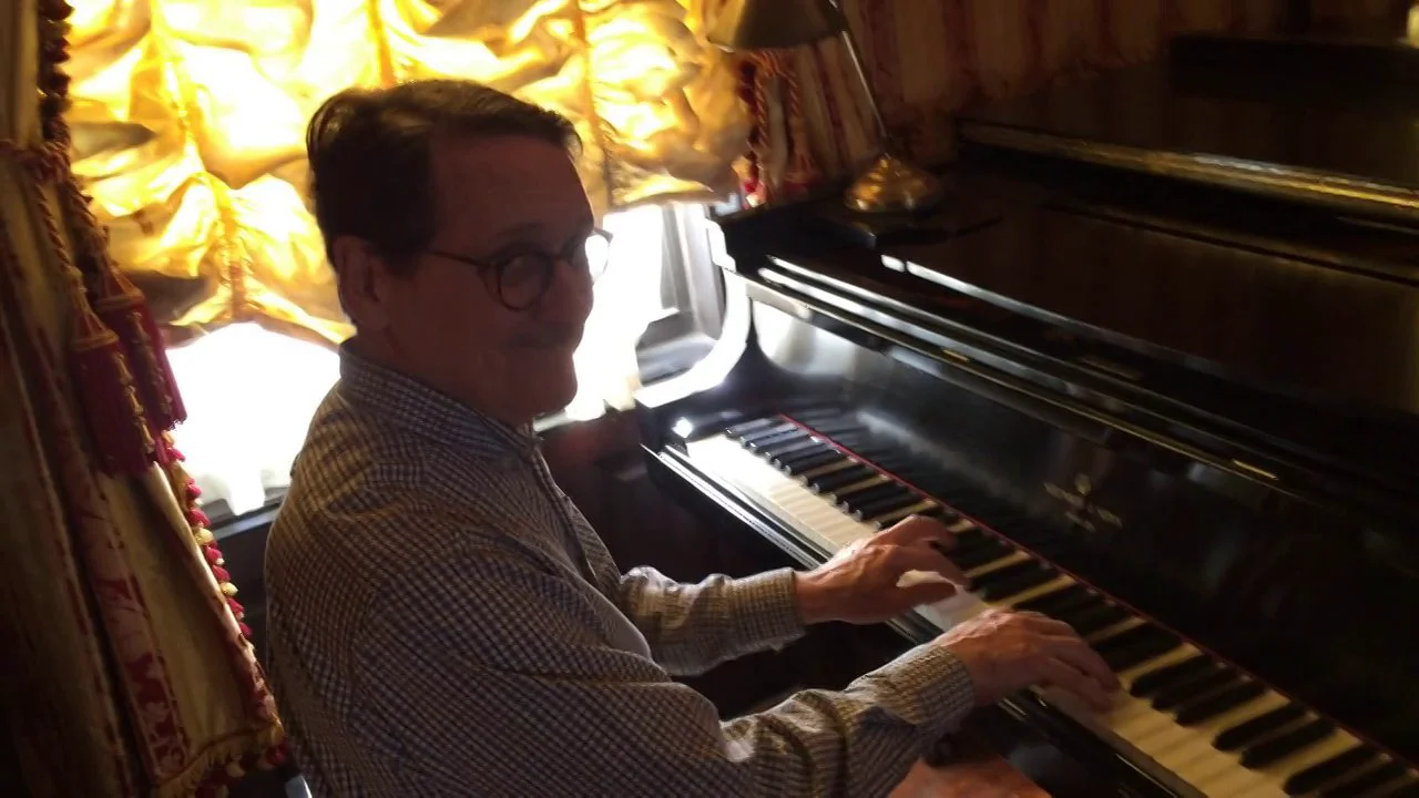 Peter Mintun plays "I've Got to Sing A Torch Song" October, 2013