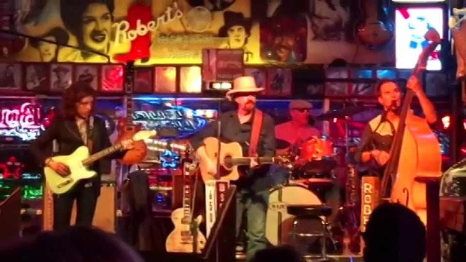 Roberts bar Nashville USA on Vimeo