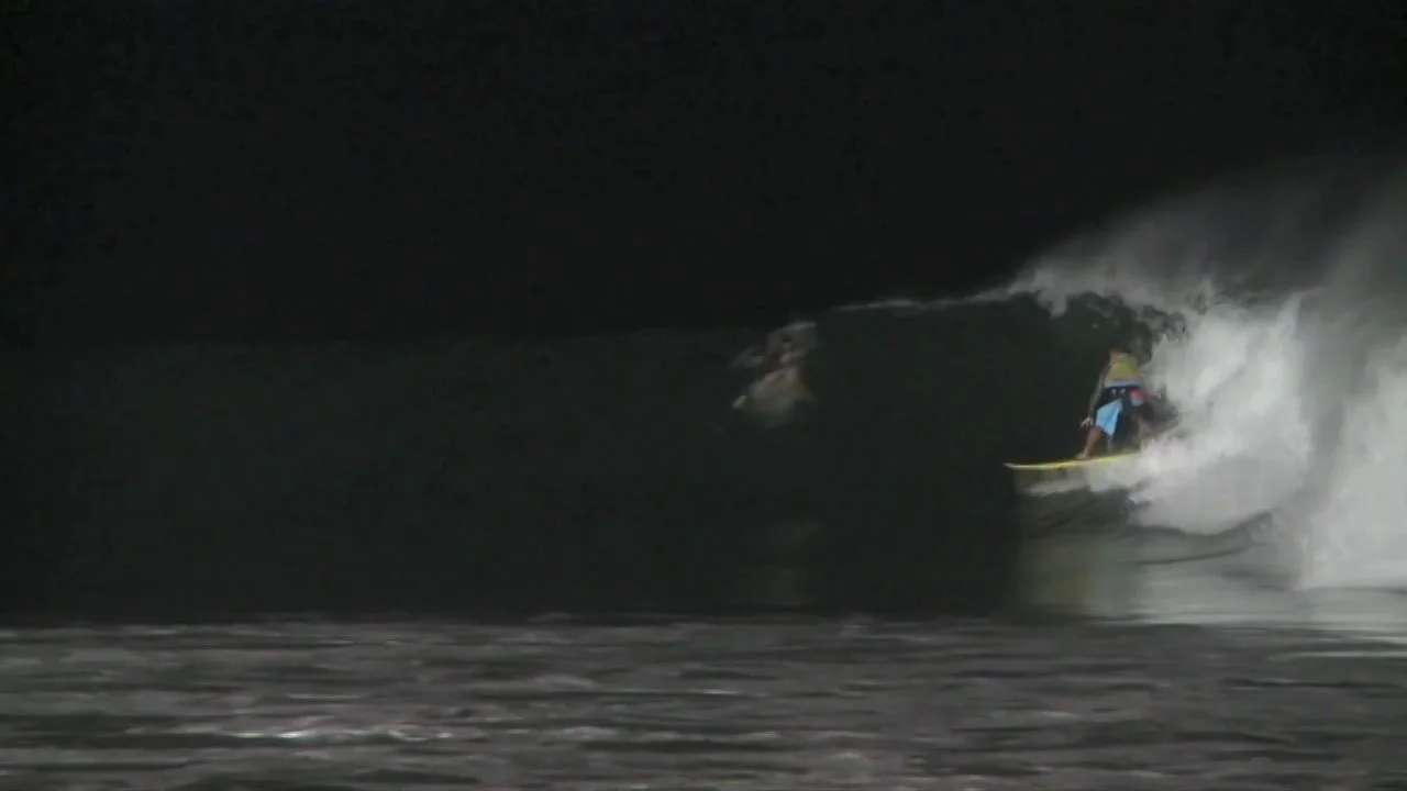 Batz & Nick Night Surfing at Kerama's on Vimeo