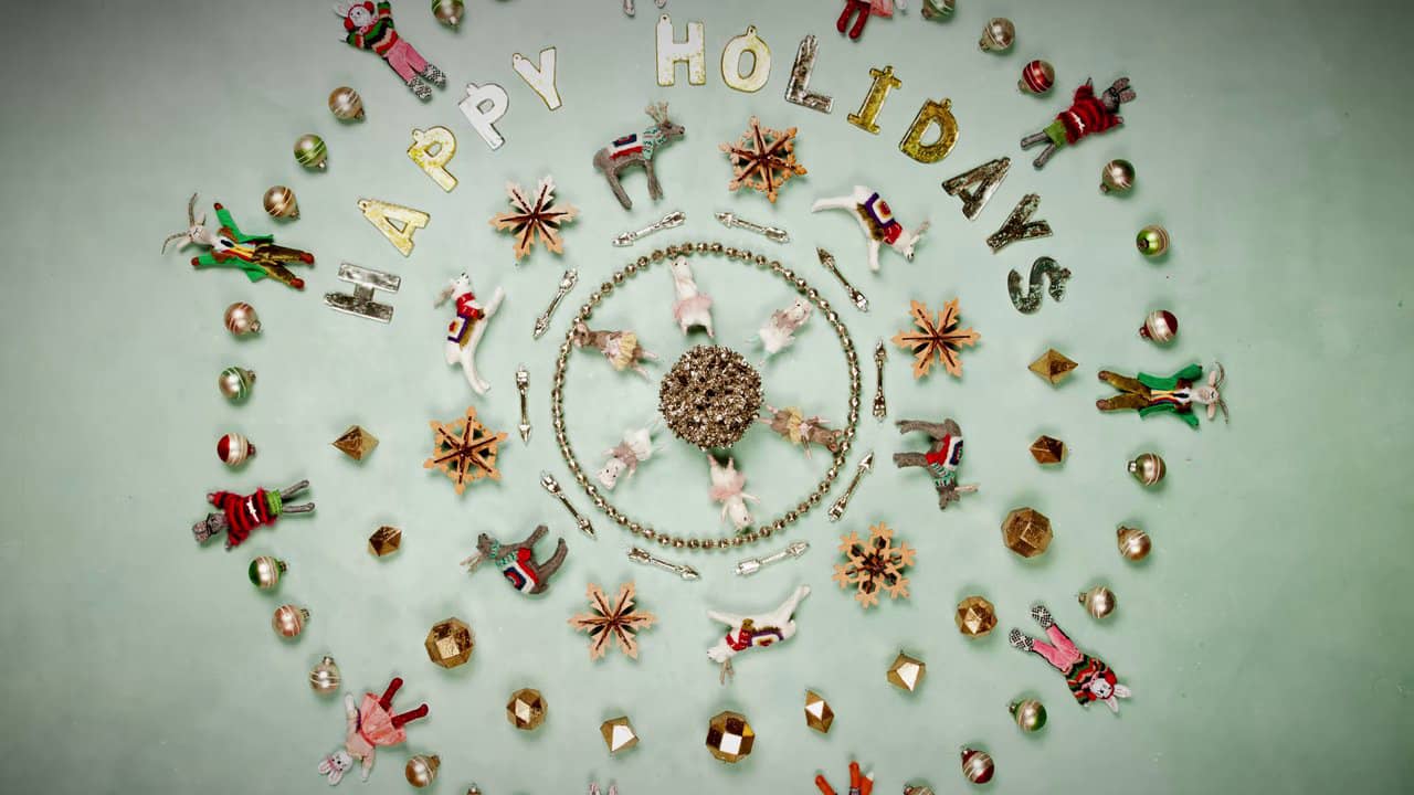 A holiday stop-motion featuring our festive trim | Anthropologie on Vimeo