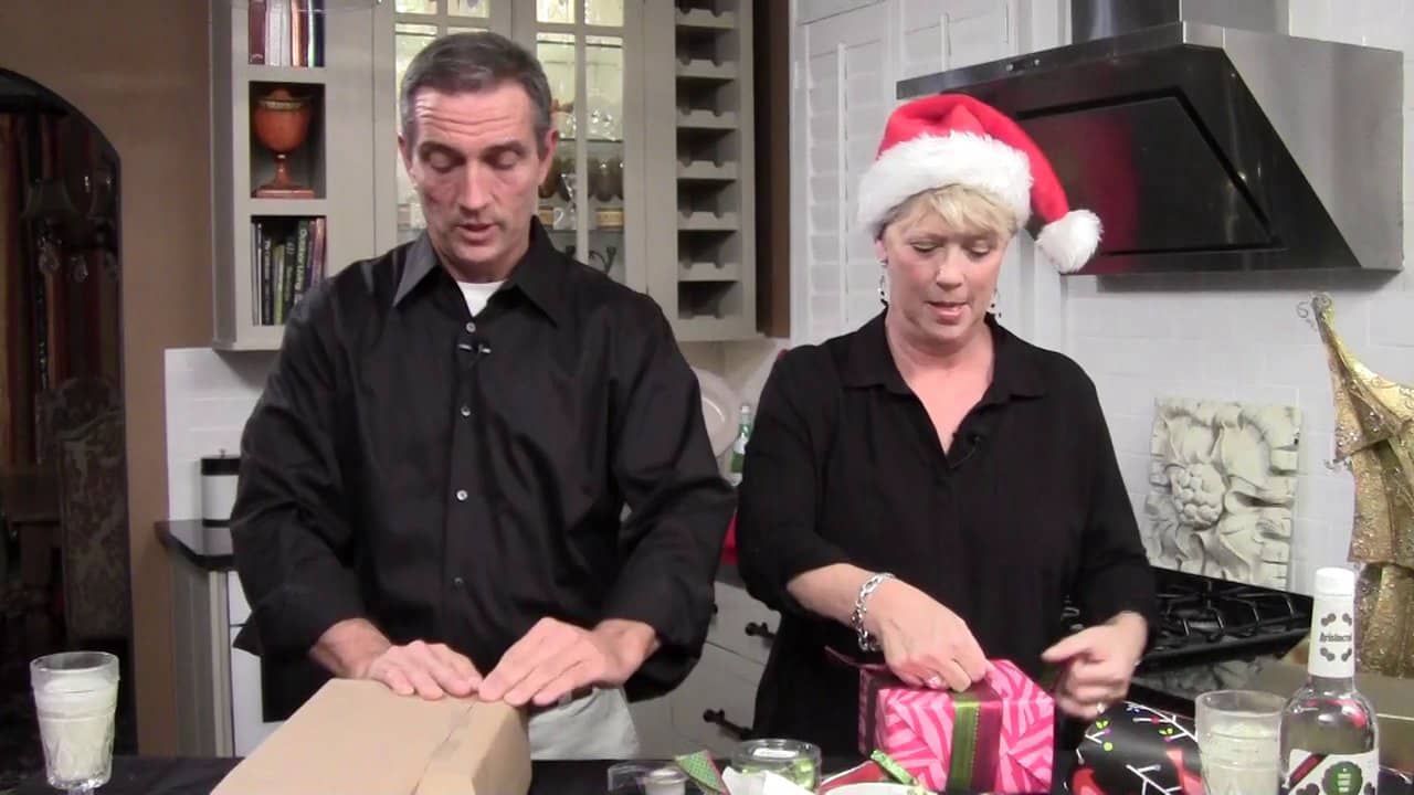 All Wrapped Up for the Holidays SS on Vimeo