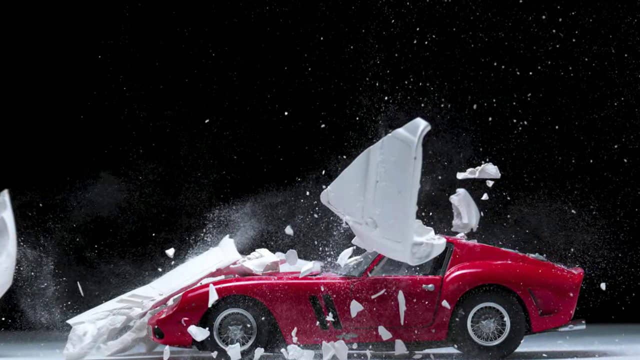 Fabian Oefner- Hatch and Disintegrating- Making of on Vimeo