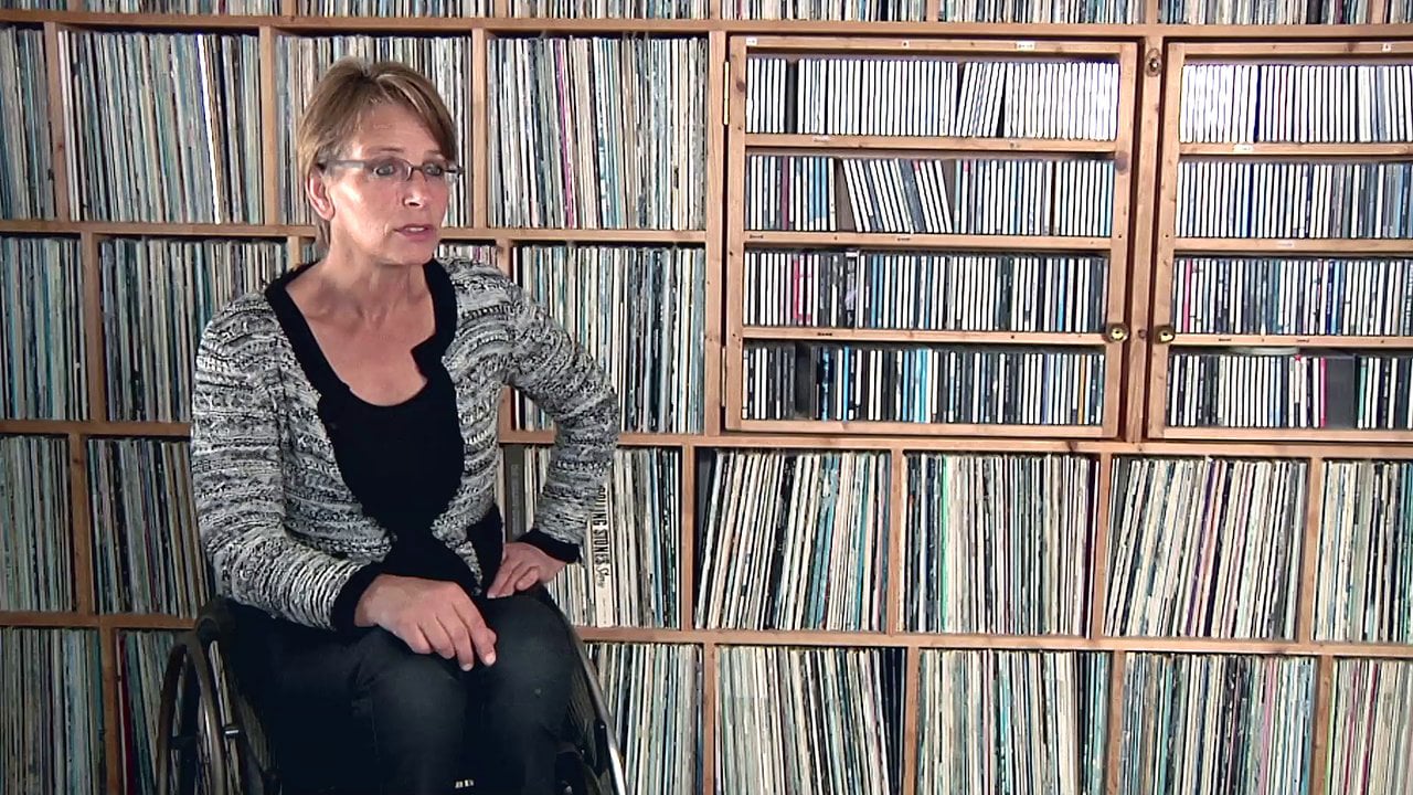 Olga Mafredi - Paraplegikerin mit Durchhaltewillen on Vimeo