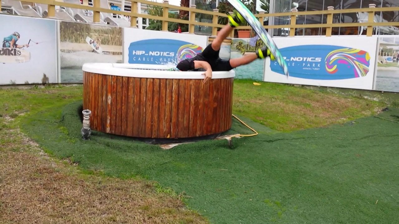 Hot Tub on Vimeo