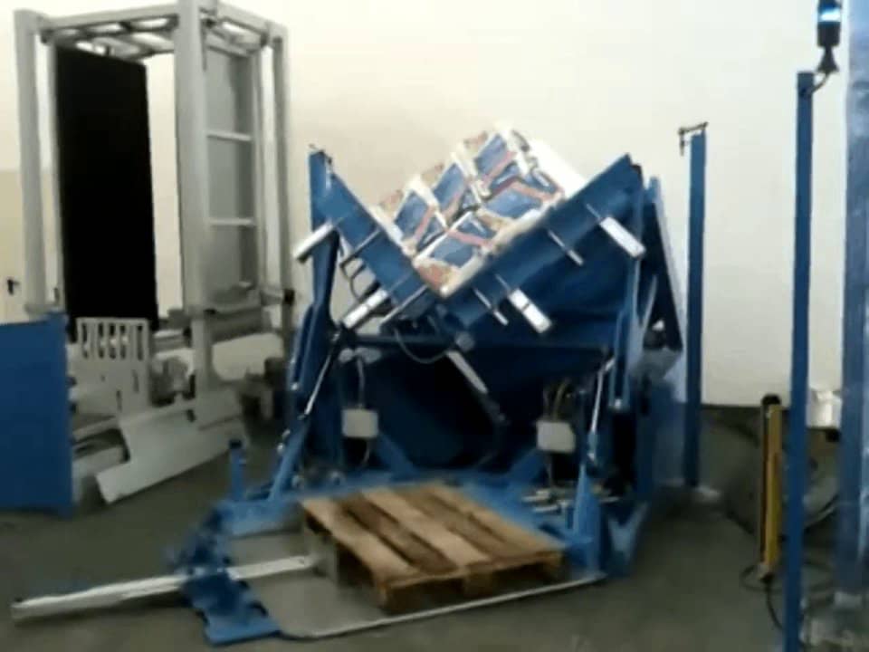 Stationary Pallet changer Toppy V Shape with bags on Vimeo