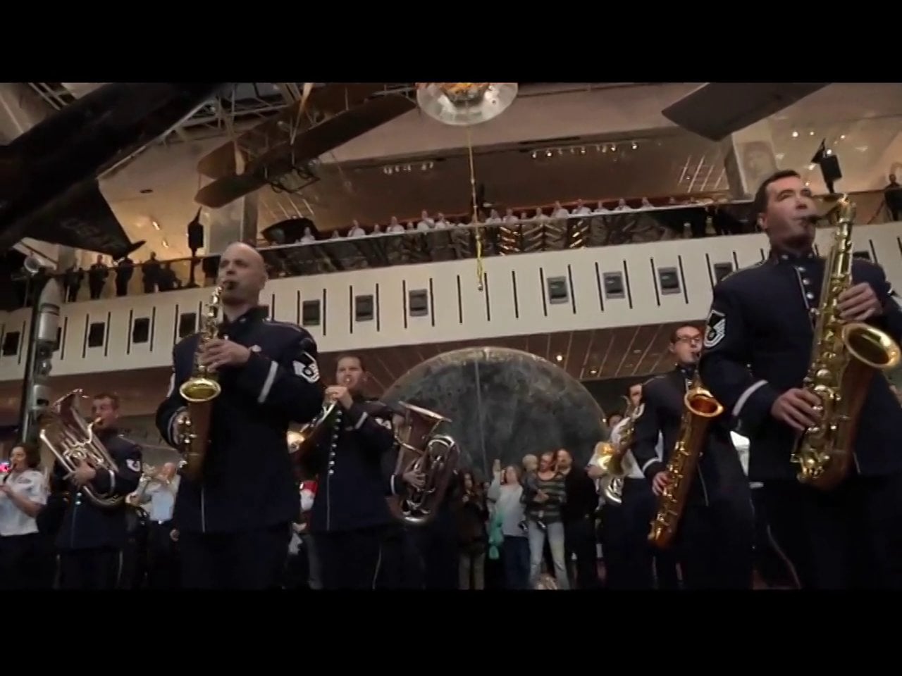 USAF Band Holiday Flash Mob on Vimeo