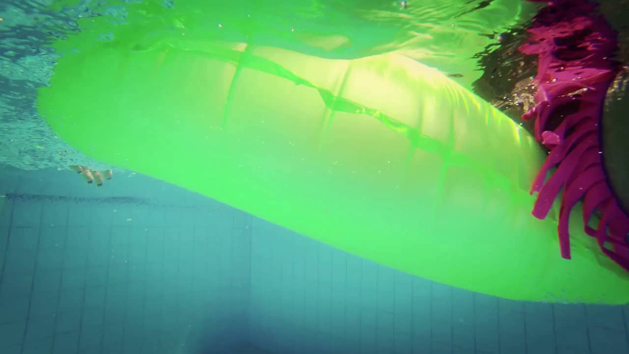 Junia Cabral, revista HardCore ed Dez. on Vimeo