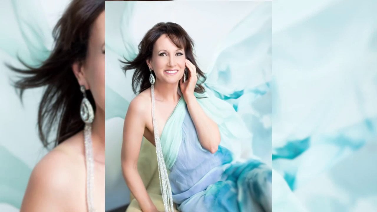 Joyce Glamour Photo Session - Short Story Film on Vimeo
