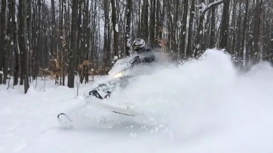 Patrick shredding the Powerline pow pow on Vimeo