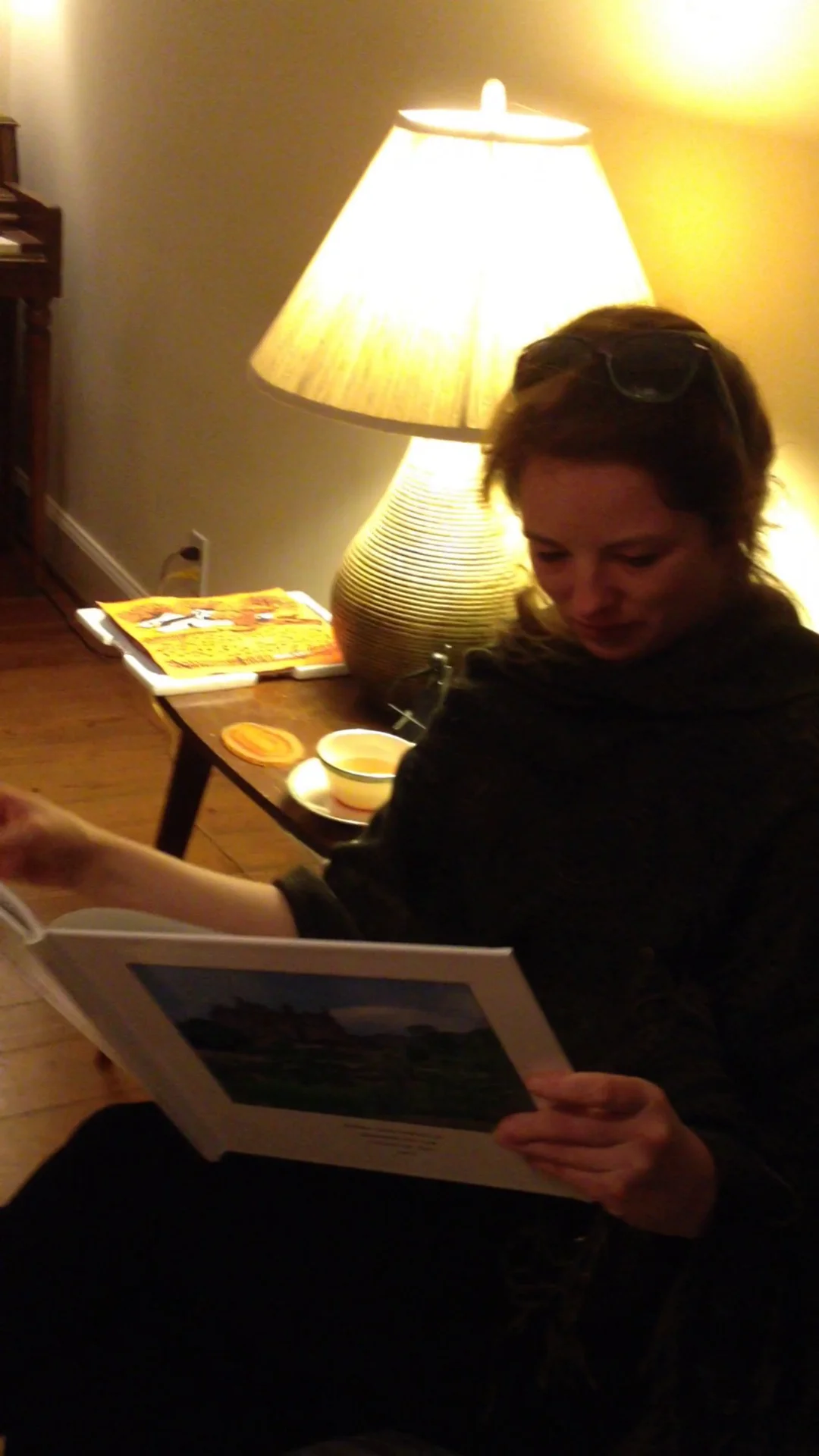 Stoner/Streeter Family - Rosalind and Margaret open their Christmas ...