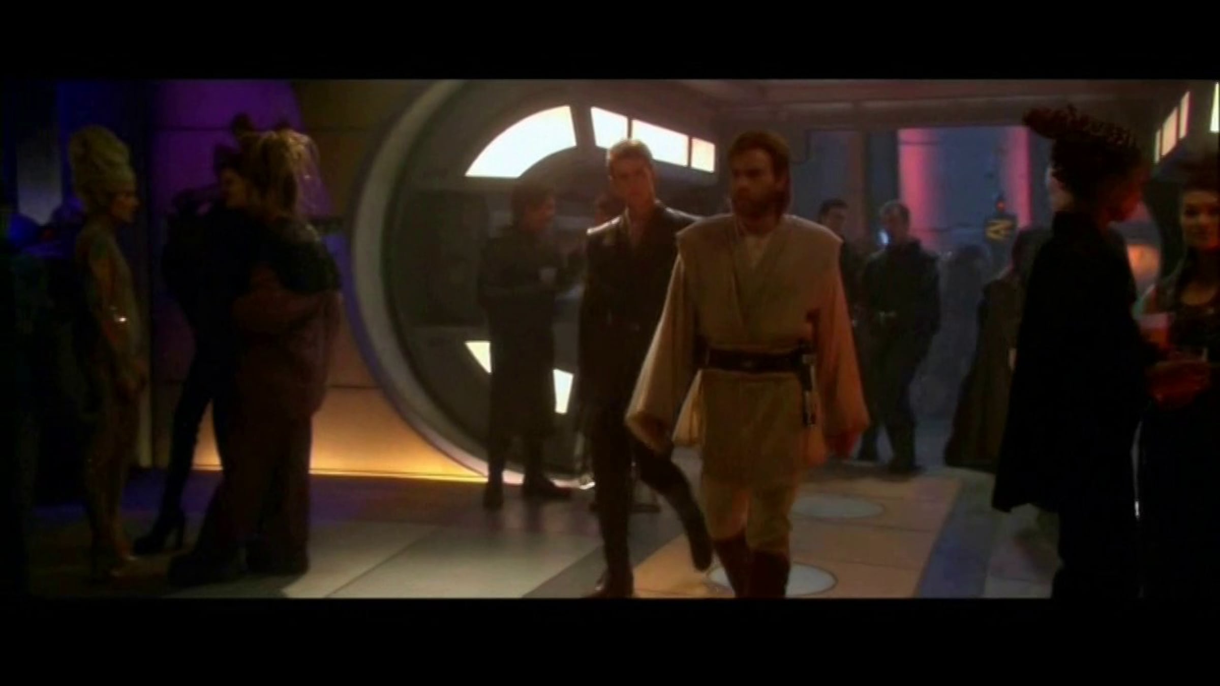 Star Wars - Bar Scene (with music)