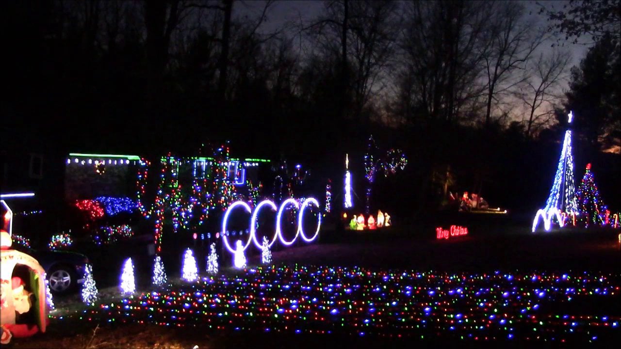Emery's Christmas Light Show ,Silent Night using lor controllers on Vimeo