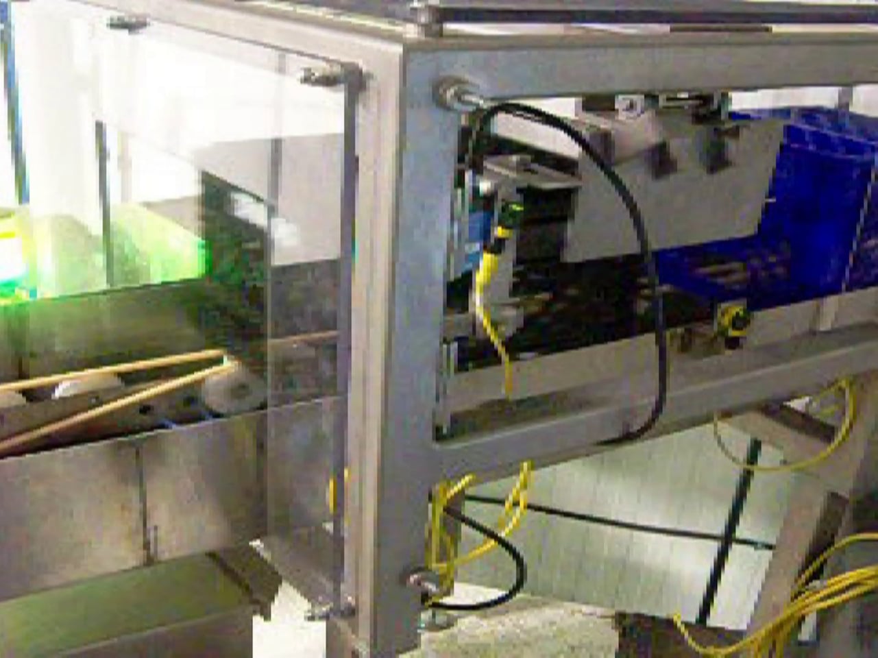 Case Destacker on Vimeo