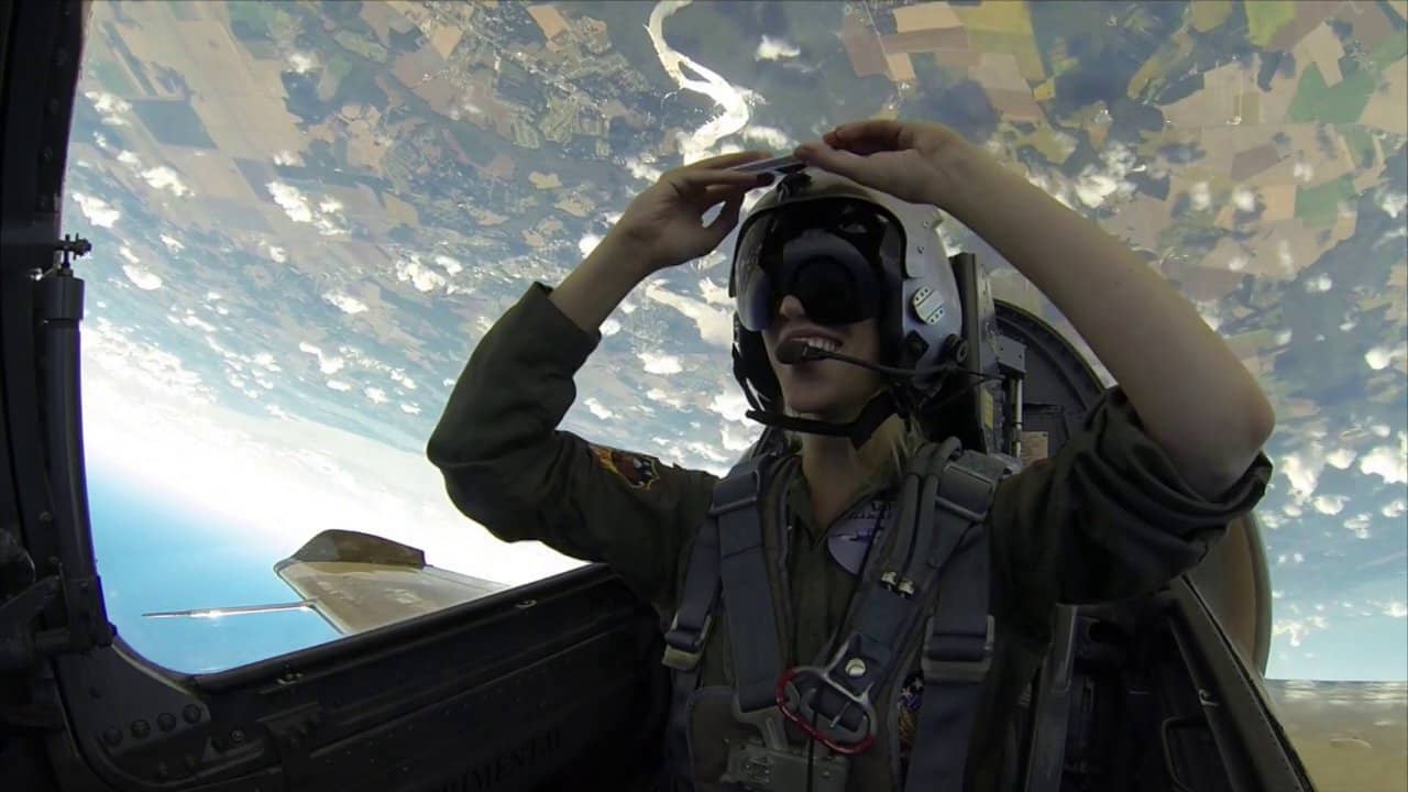 Global Girl - Nadia Marcinko - flying Albatros L39 on Vimeo