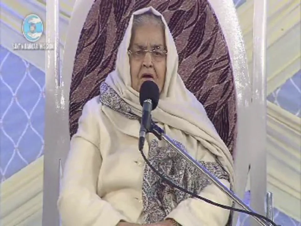 Discourse by Nirankari Rajmata Ji -New Year Programme, 2014