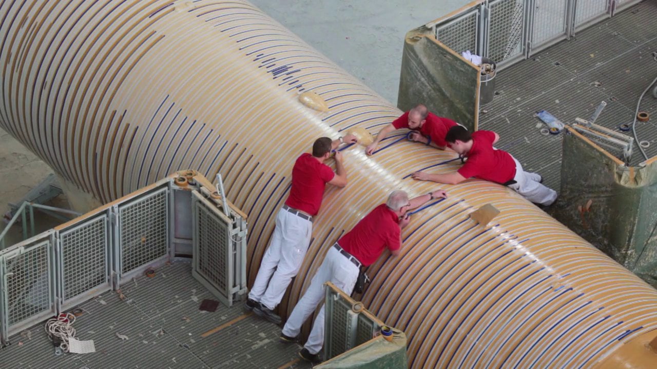 BOMBARDIER / ABSOLUTE AIRCRAFT DESIGN PAINTING CHALLENGE on Vimeo