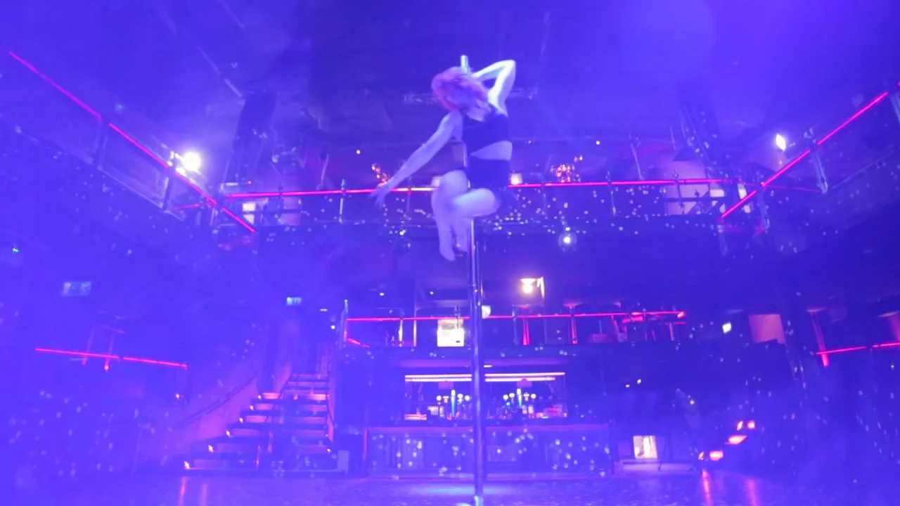 Foxy P. Cox - Pole dancing (freestyling & performing) on Vimeo