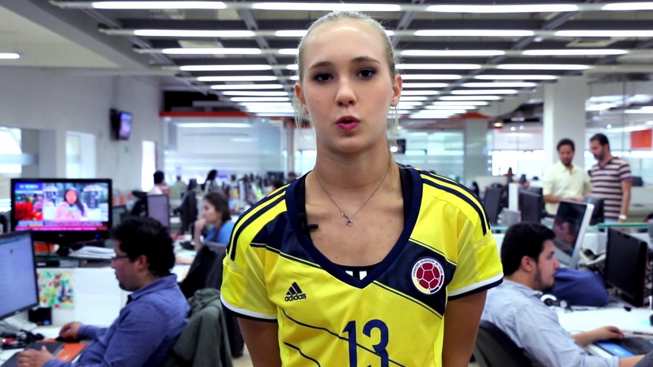 El dominio de balón de la bella Nicole Regnier on Vimeo