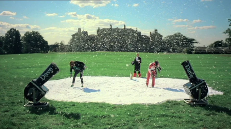 DAVE - SNOWBALL FIGHT IDENT on Vimeo
