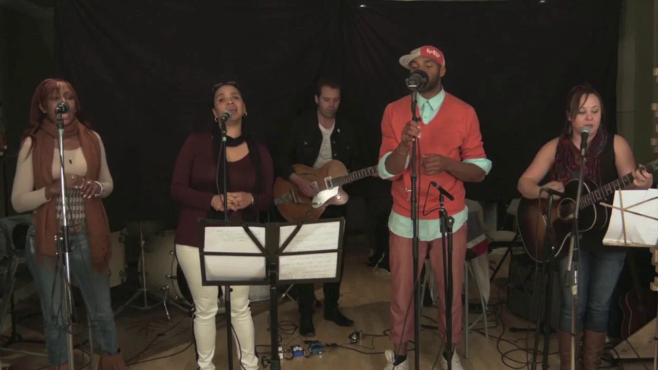 Samantha Martin, Khari McClelland cover Willie P Bennett "Just a Step ...