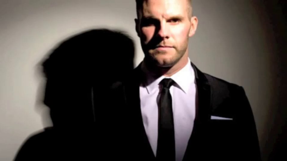 Pete Pinnington Presents - Dan Hadfield as Gary Barlow on Vimeo
