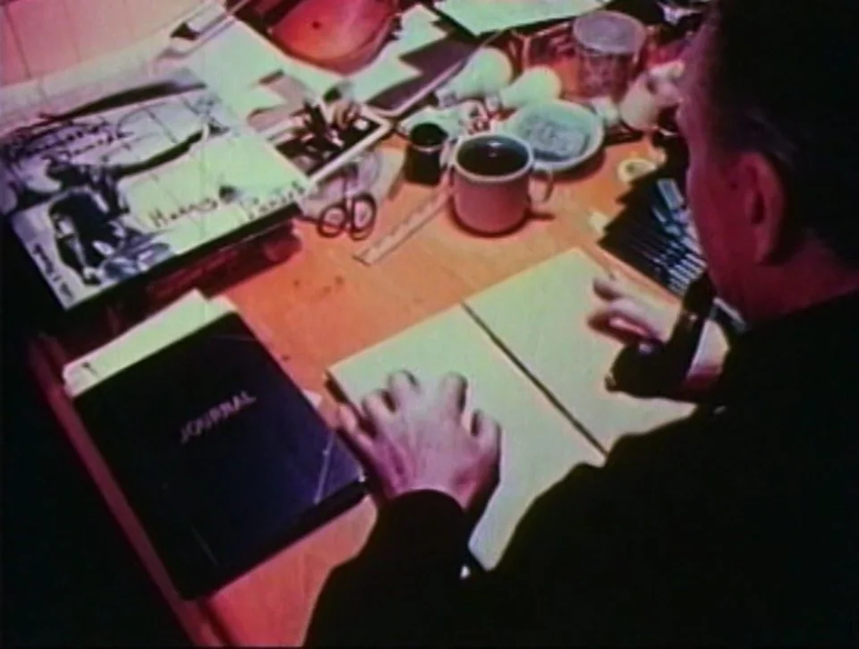 Harry Partch's 43 tone scale on Vimeo