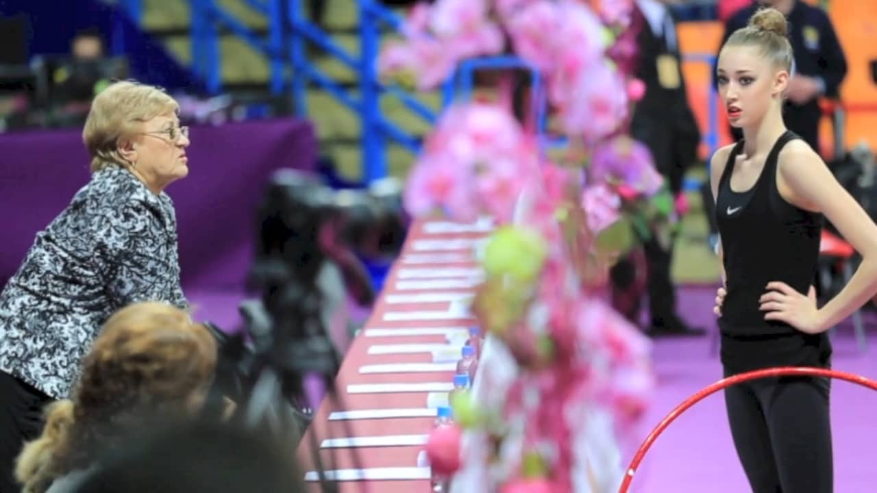 Maria Titova and Yulia Sinitsyna warming-up on Vimeo