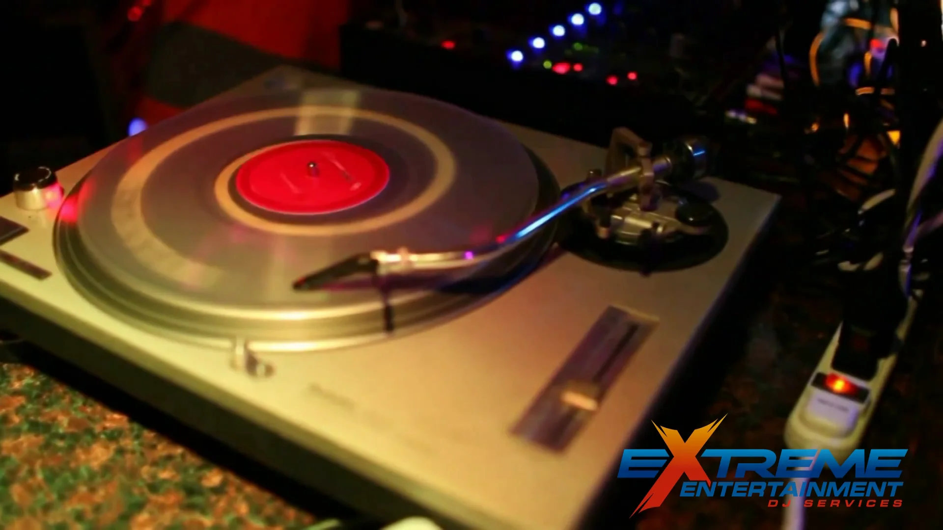 Ottawa School Dance DJs - Extreme Entertainment on Vimeo