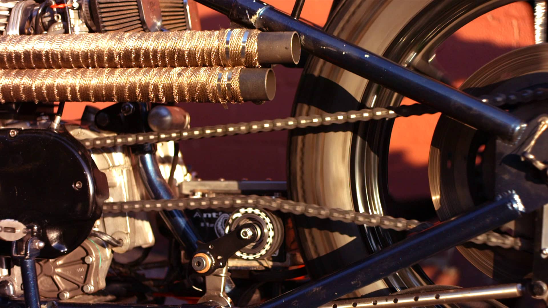 Monstercraftsman - The almighty chain tensioner on Vimeo