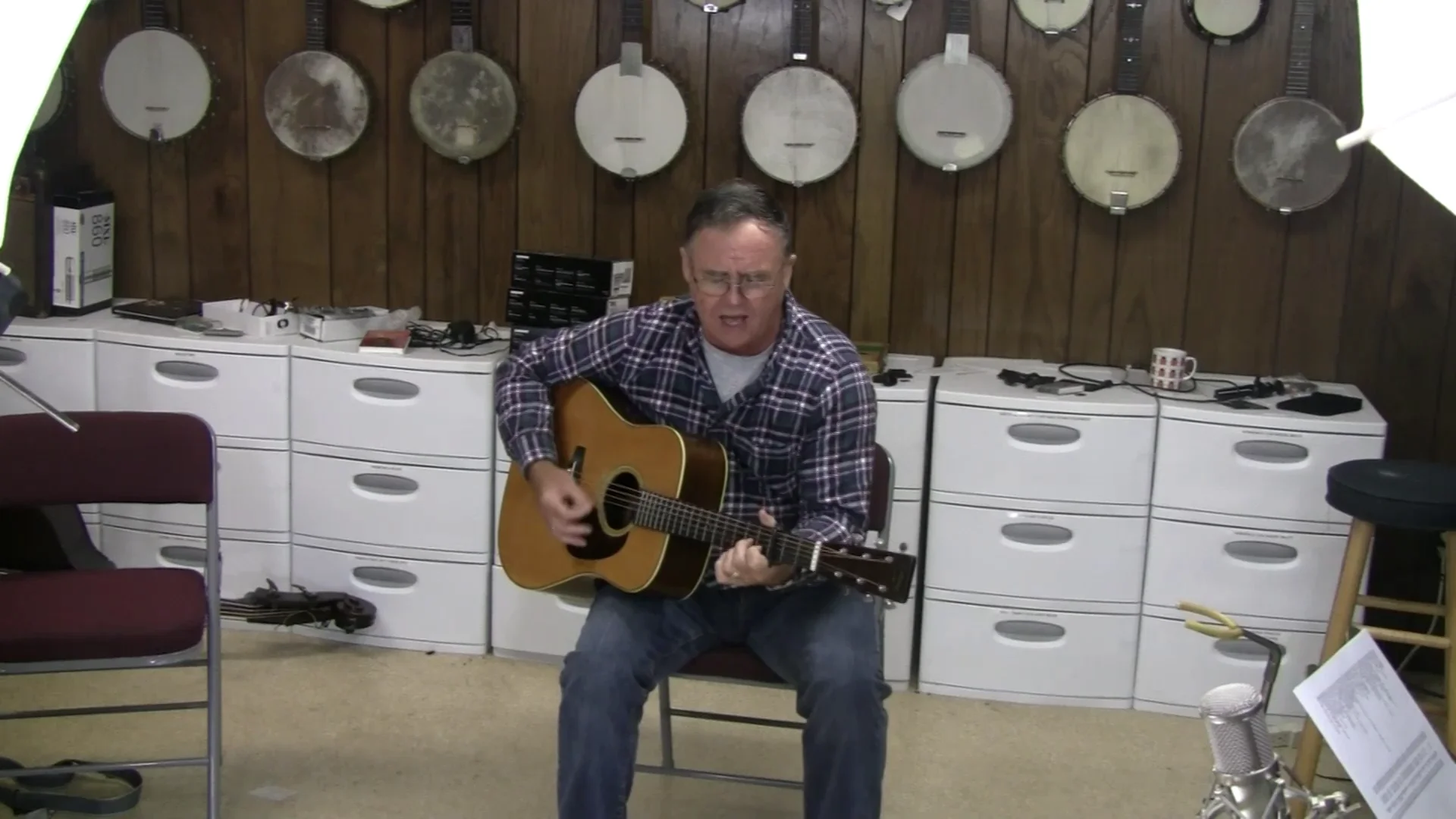 Darby's Castle -- 1935 D-28 on Vimeo