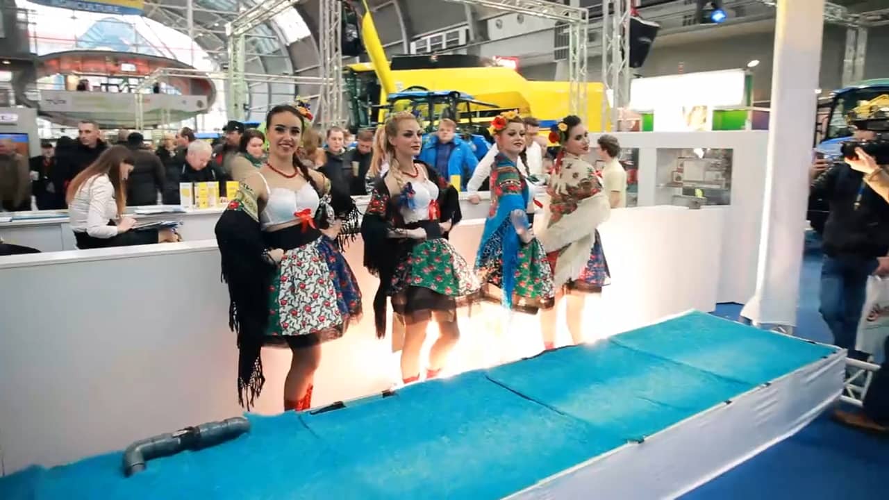 Wordfall Water Show - magic digital graphic waterfall, water curtain ...