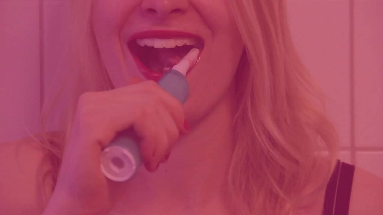 TISSIT/TITS (2014) on Vimeo