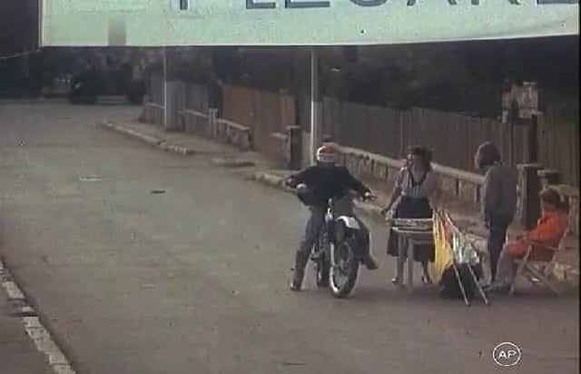 Romania Cinema - Kilometrul 36 (Anghel Mora 1989)-Segment1(00-09-59-00 ...