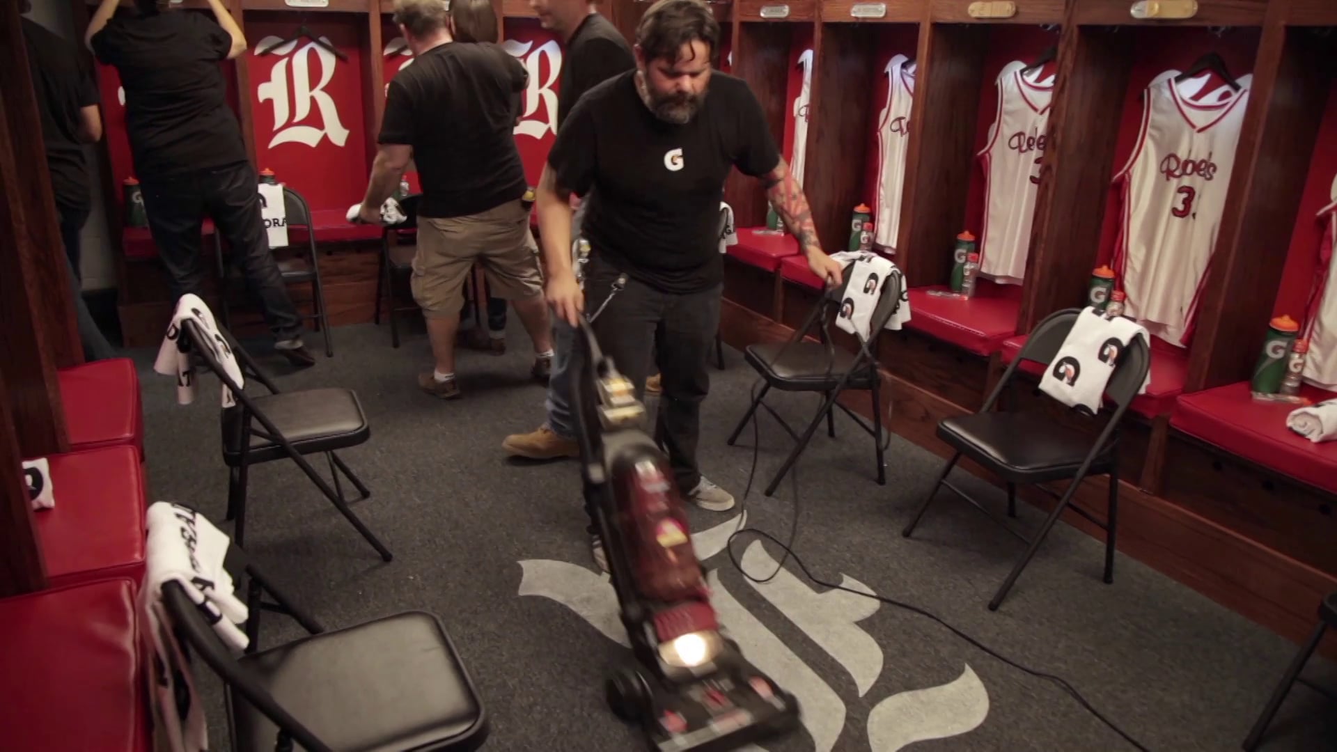 Gatorade Locker Room Makeover on Vimeo