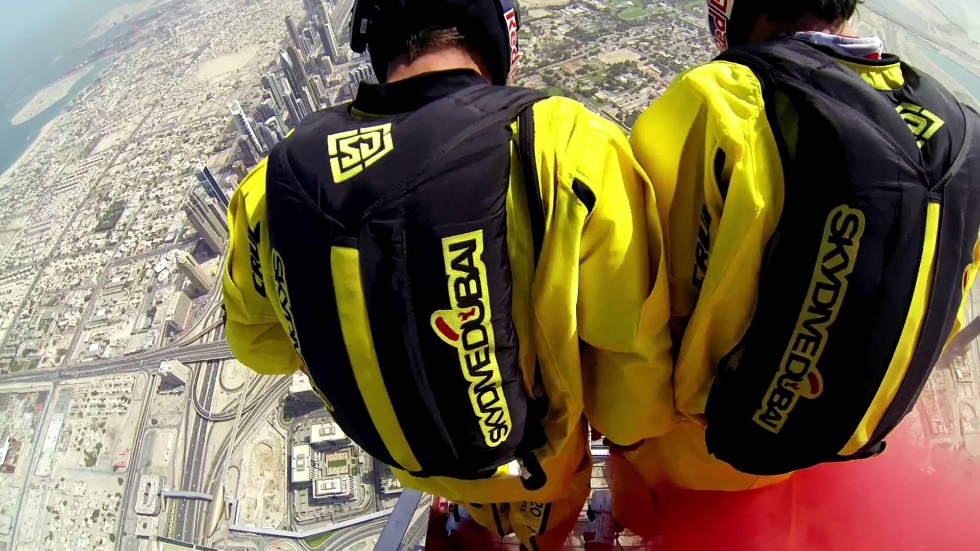 F1 Captures Highest BASE Jump from the World's Tallest Building in ...