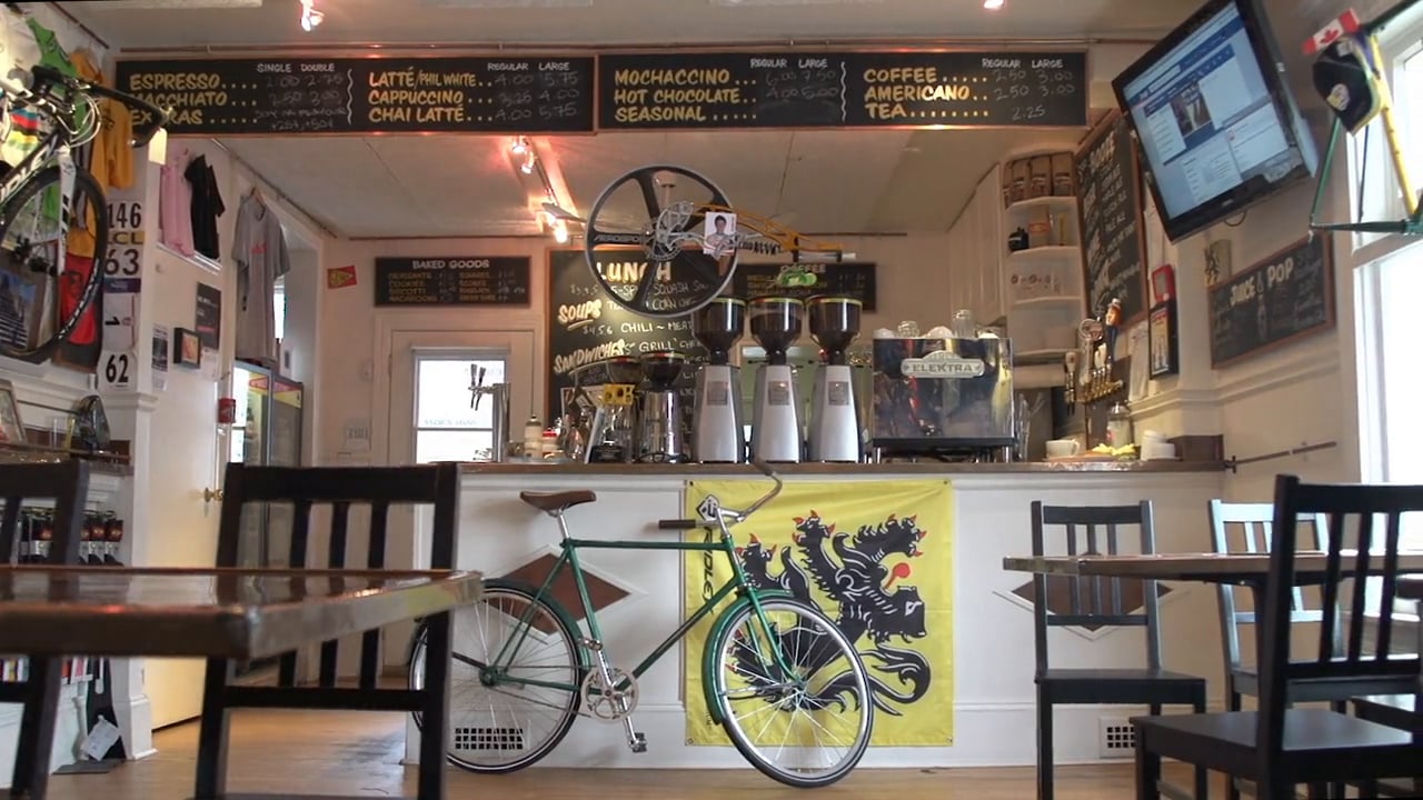 Café Domestique / Garneau - Extended Version on Vimeo