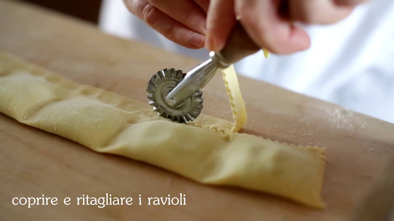 VideoRicetta - RAVIOLI SPINACI e RICOTTA by Videare on Vimeo