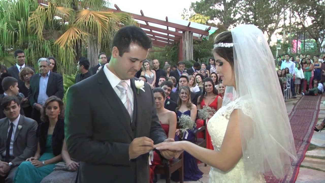 Isabella + Bruno on Vimeo