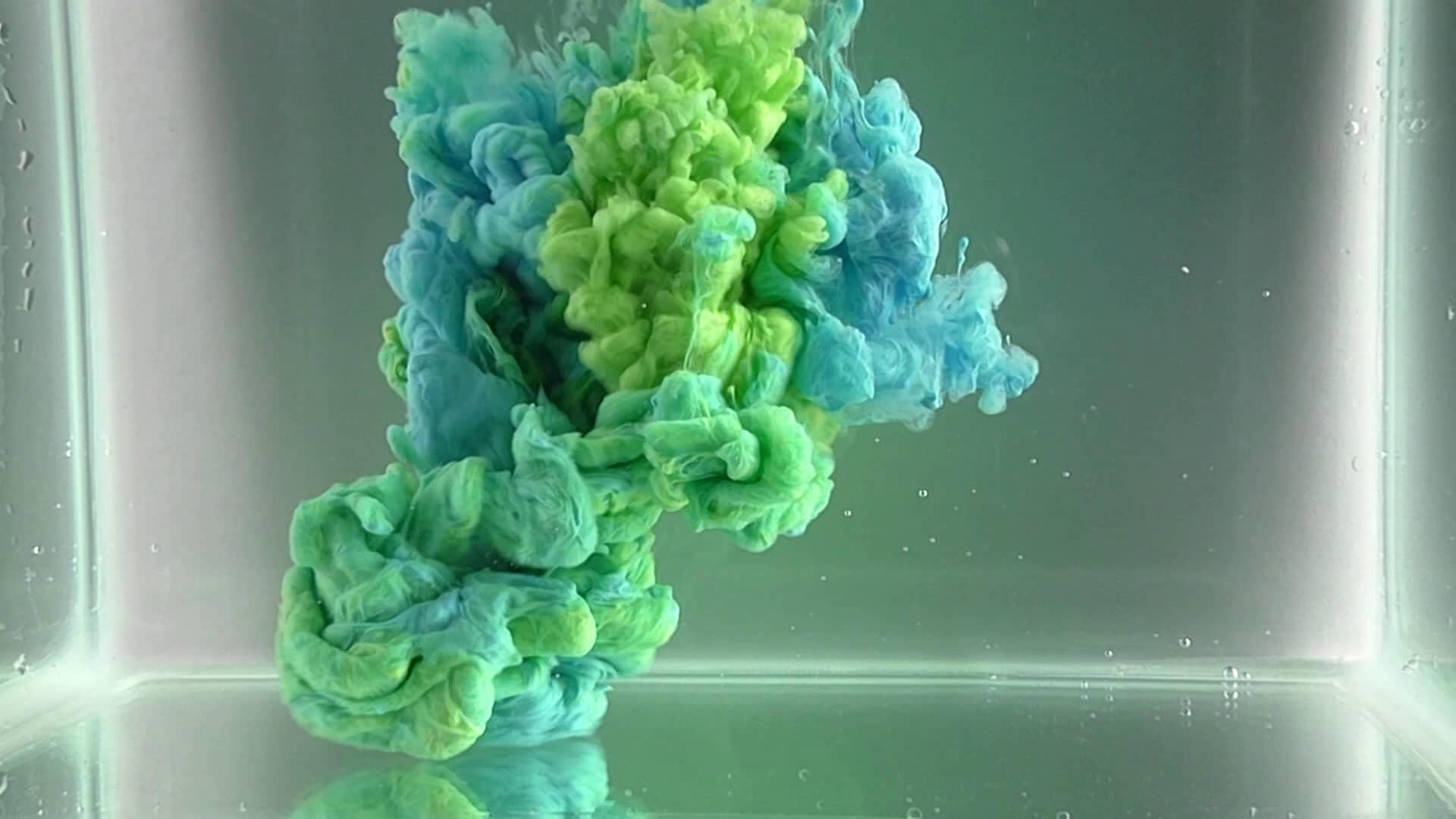 paint in water on Vimeo