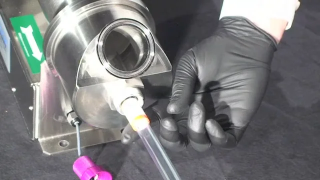 NeoTech Aqua Solutions UV Lamp Change