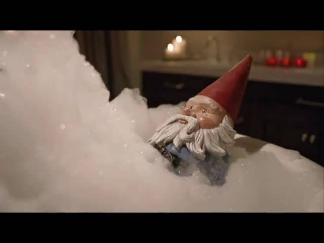 Travelocity (Bubble Bath) on Vimeo