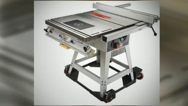 Bench Dog Tools 40-102 ProMax Cast Iron Router Table Extension