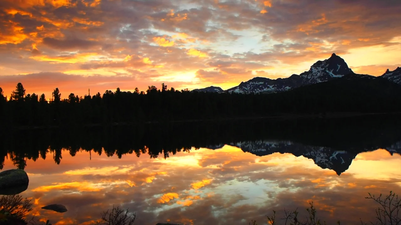 Svetloe Lake on Vimeo