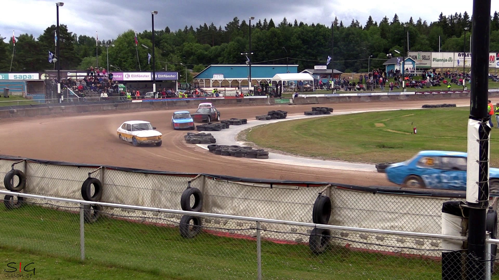 VETLANDA BILSPEEDWAY race on friday on Vimeo